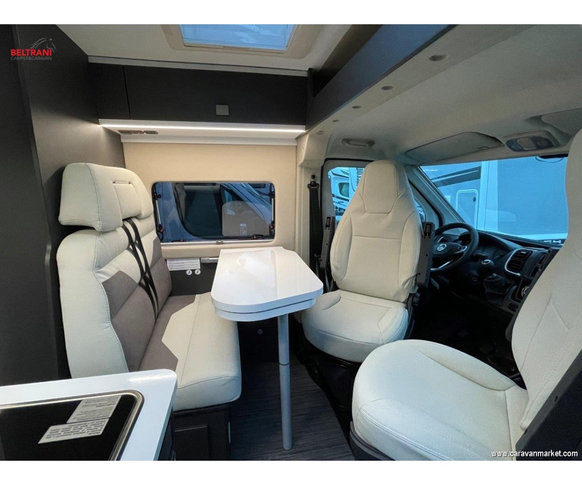 Camper Nuovi | McLouis Van Menfys 1